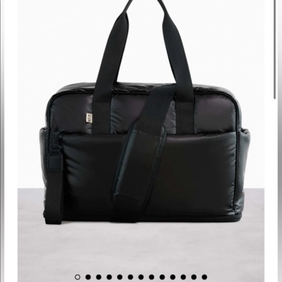 BEIS | Bags | Iso Beis Expandable Duffle Bag In Black | Poshmark